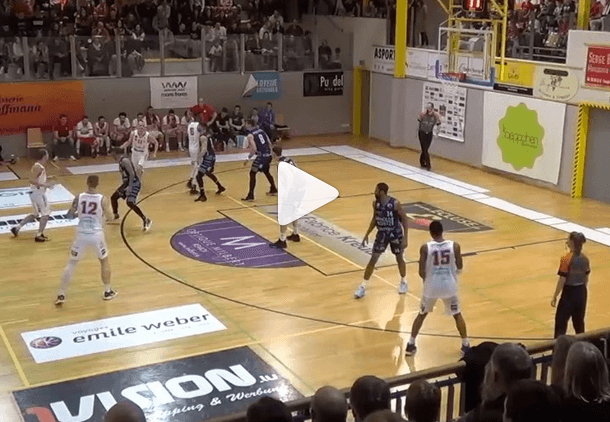 Joe Kalmes finds Lavone Holland for the slam - Fédération ...