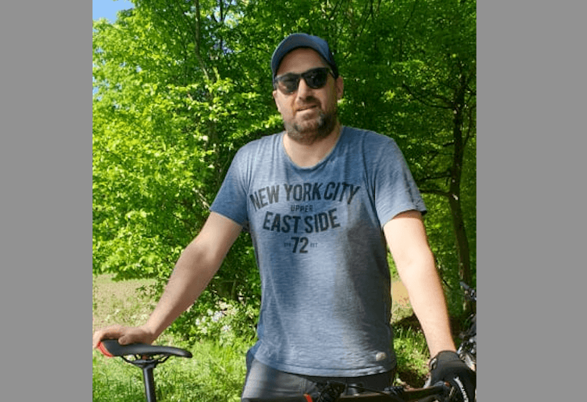 Wat mécht eigentlech de Frank Mangen? - Fédération Luxembourgeoise de ...