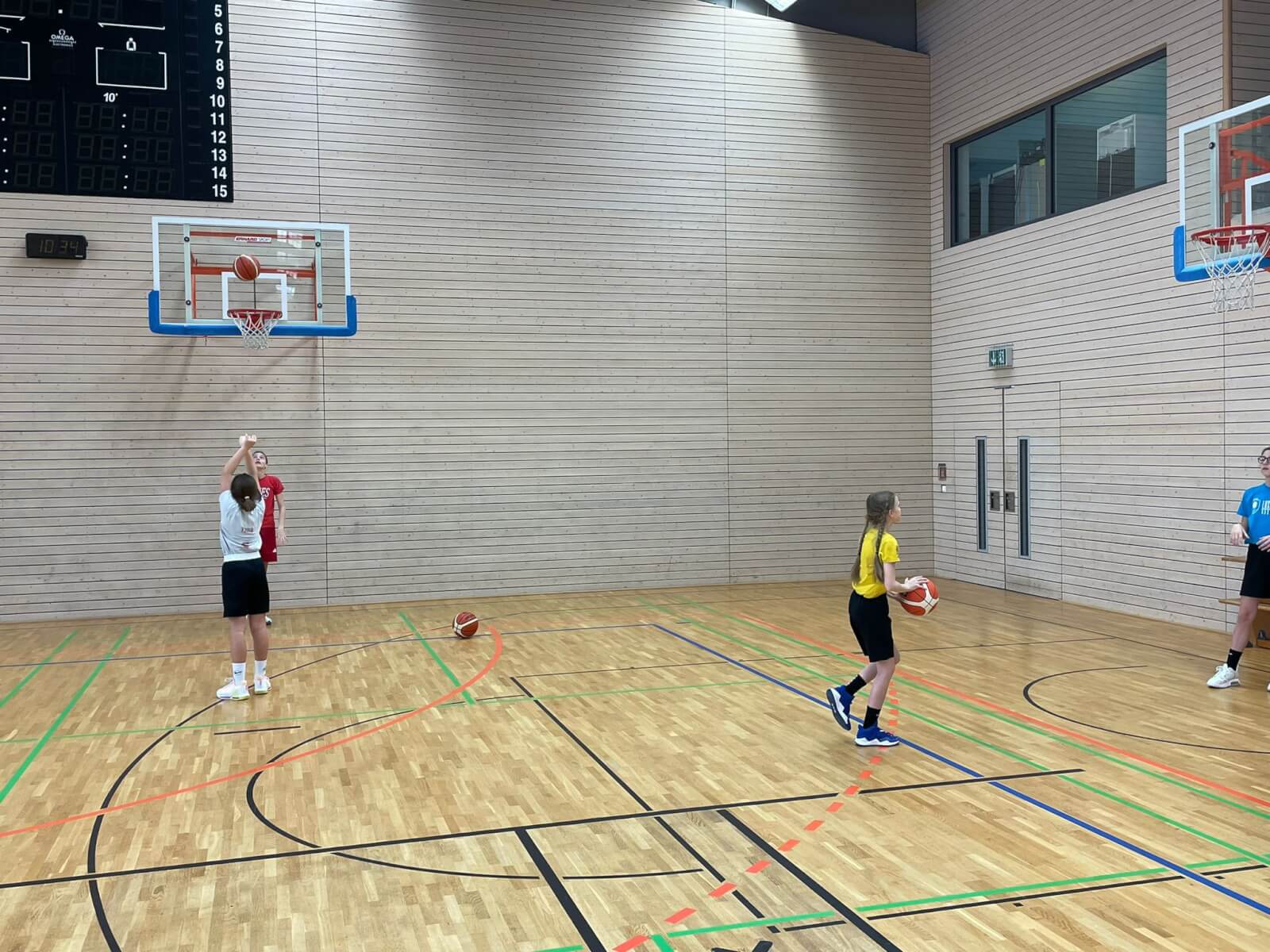 Saturday morning shooting with coach Peter Rajniak - Fédération ...