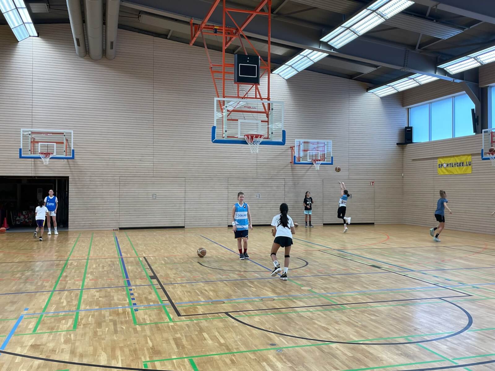 Saturday morning shooting with coach Peter Rajniak - Fédération ...