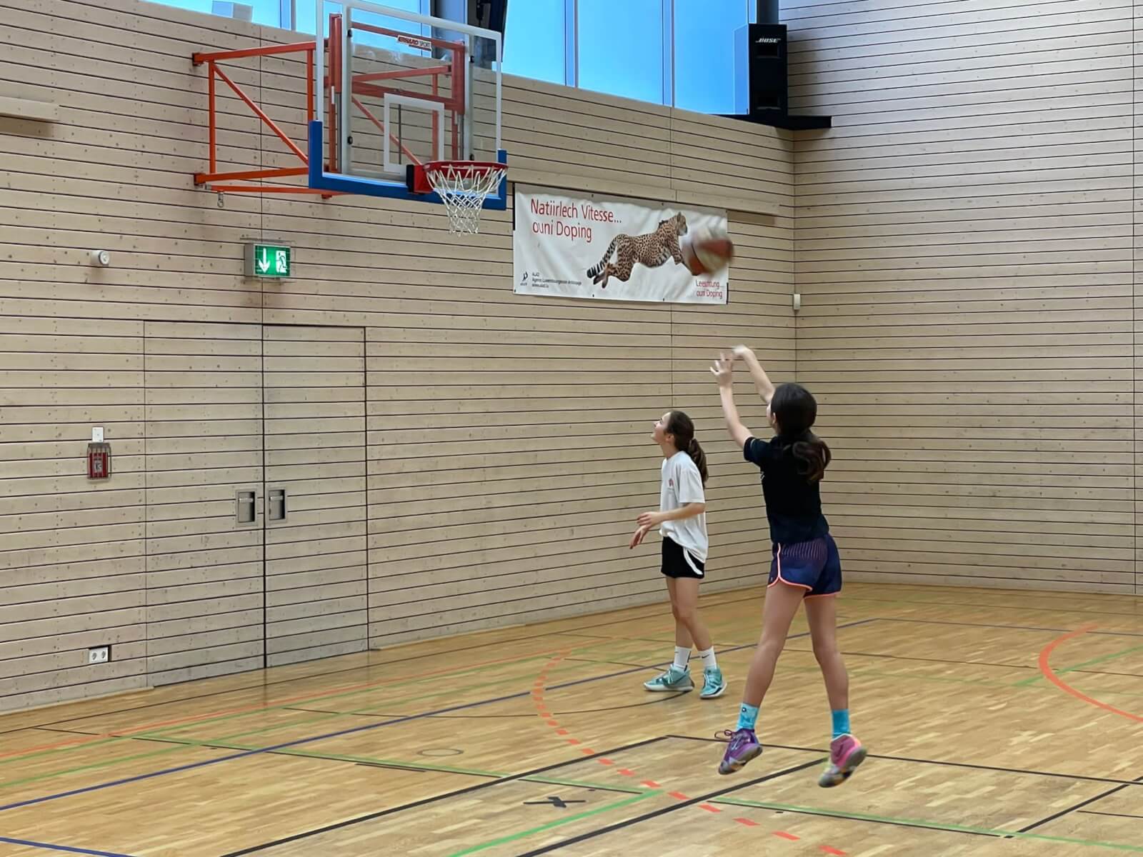 Saturday morning shooting with coach Peter Rajniak - Fédération ...