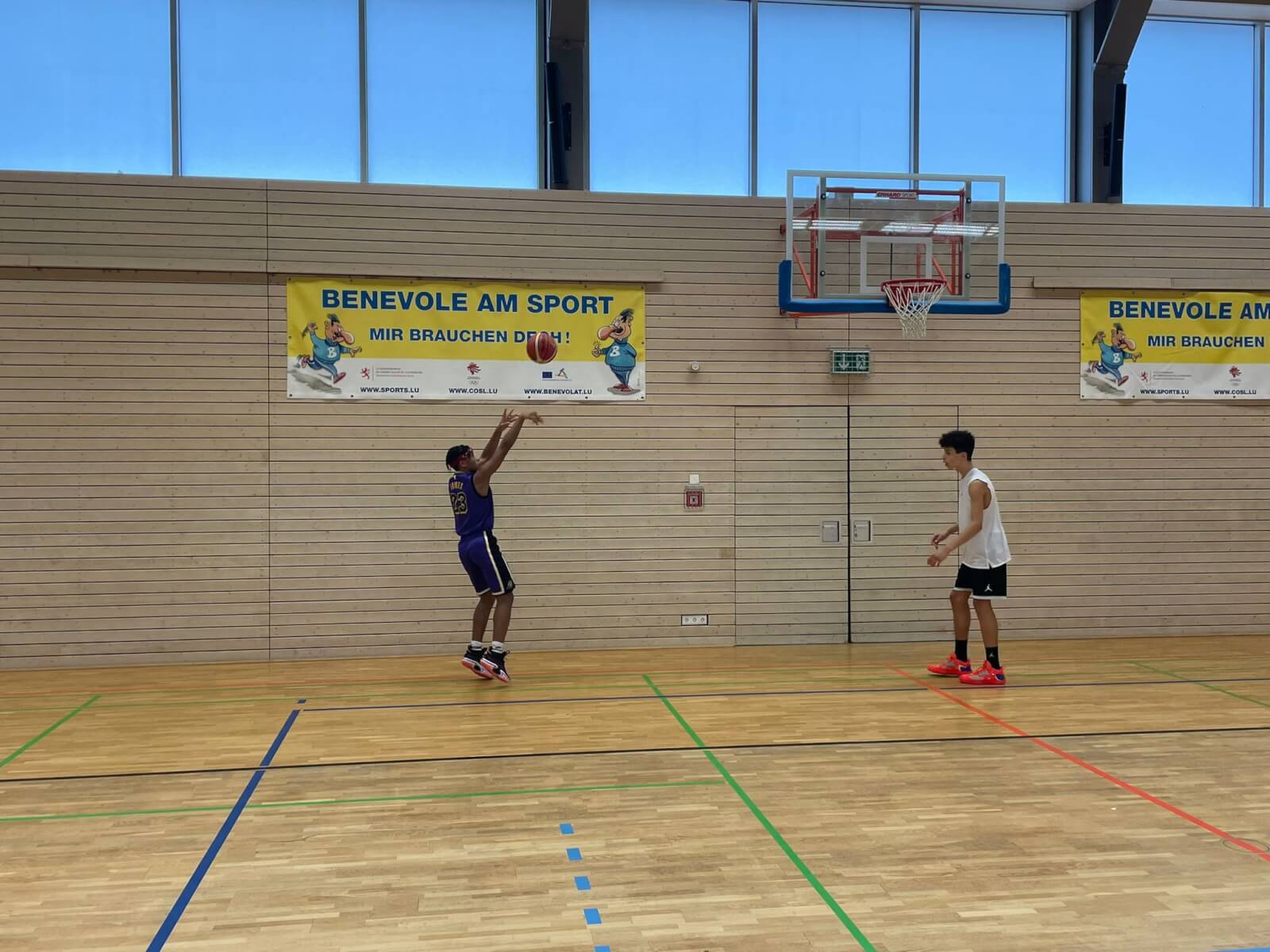 Saturday morning shooting with coach Peter Rajniak - Fédération ...