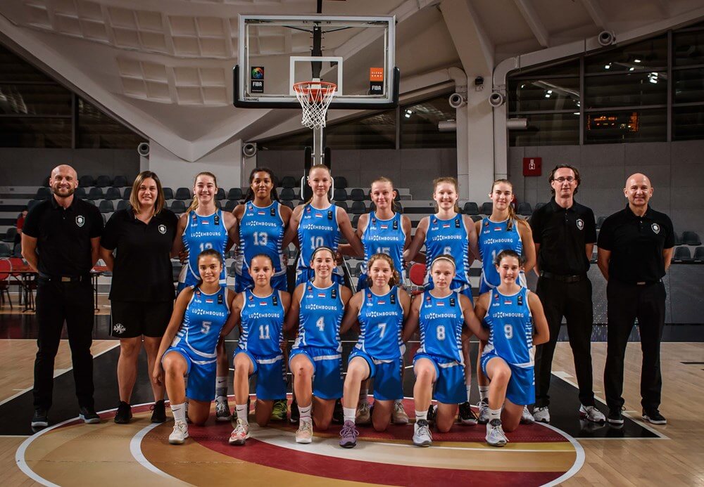 U16 girls beat Great Britain on a buzzer beater (video) - Fédération ...