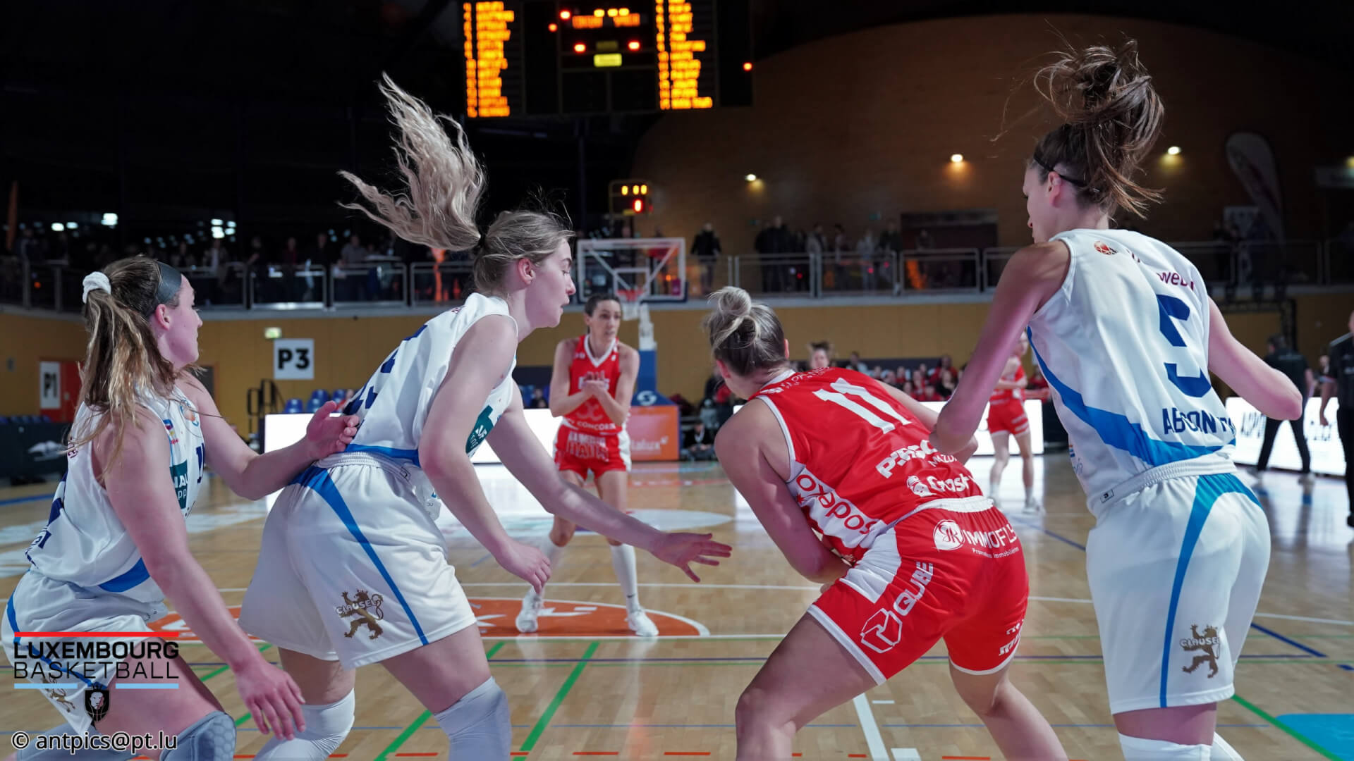 Pictures of the women’s semi final Contern – Sparta - Fédération ...