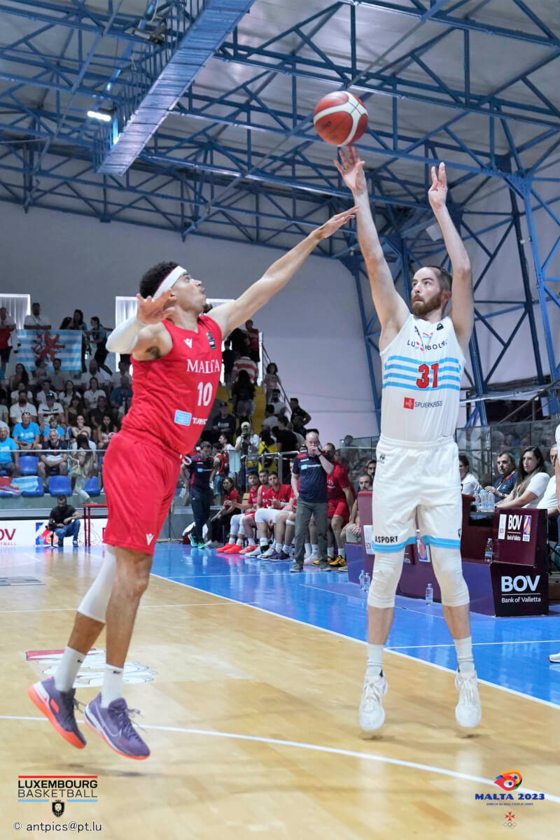 Interview: Clancy Rugg talks about his outstanding season - Fédération ...